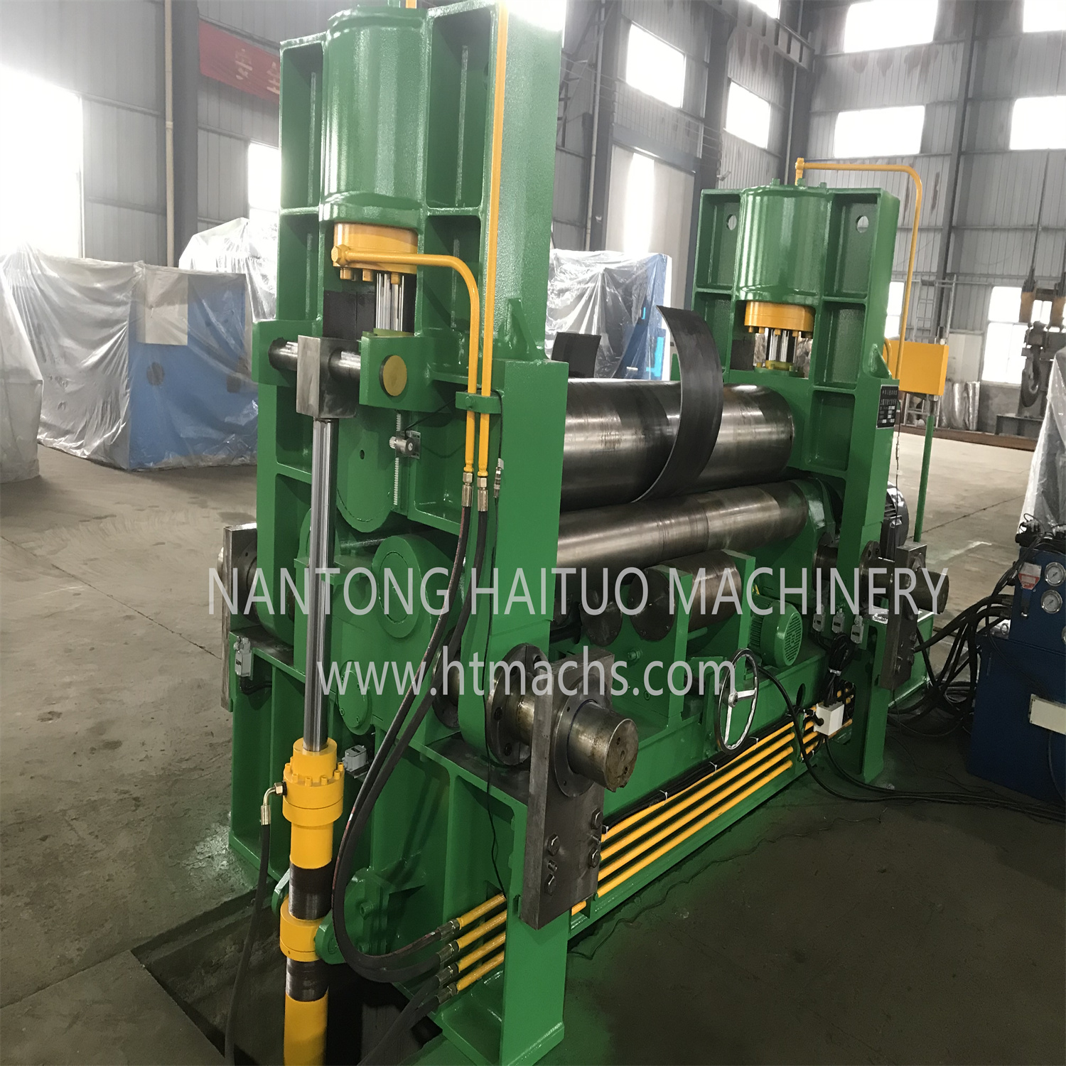 Hydraulic 3 Roller Metal Plate Bending Machine from China manufacturer ...